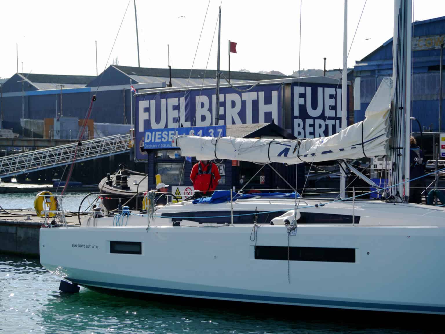 Fuel Berth | Cowes Harbour